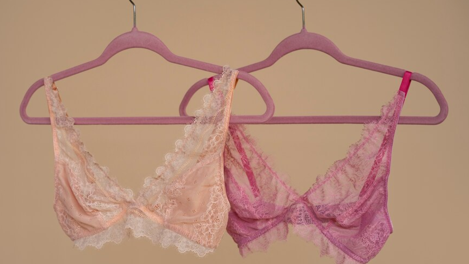 No Lines, No Worries: Seamless Bras for a Flawless Valentine’s Day Loo